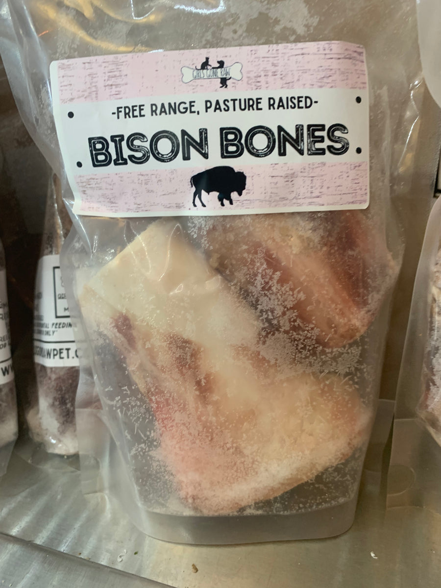 Girls Gone Raw - Bison Marrow Bone 2-Pack [Frozen] – Fangs & Fur